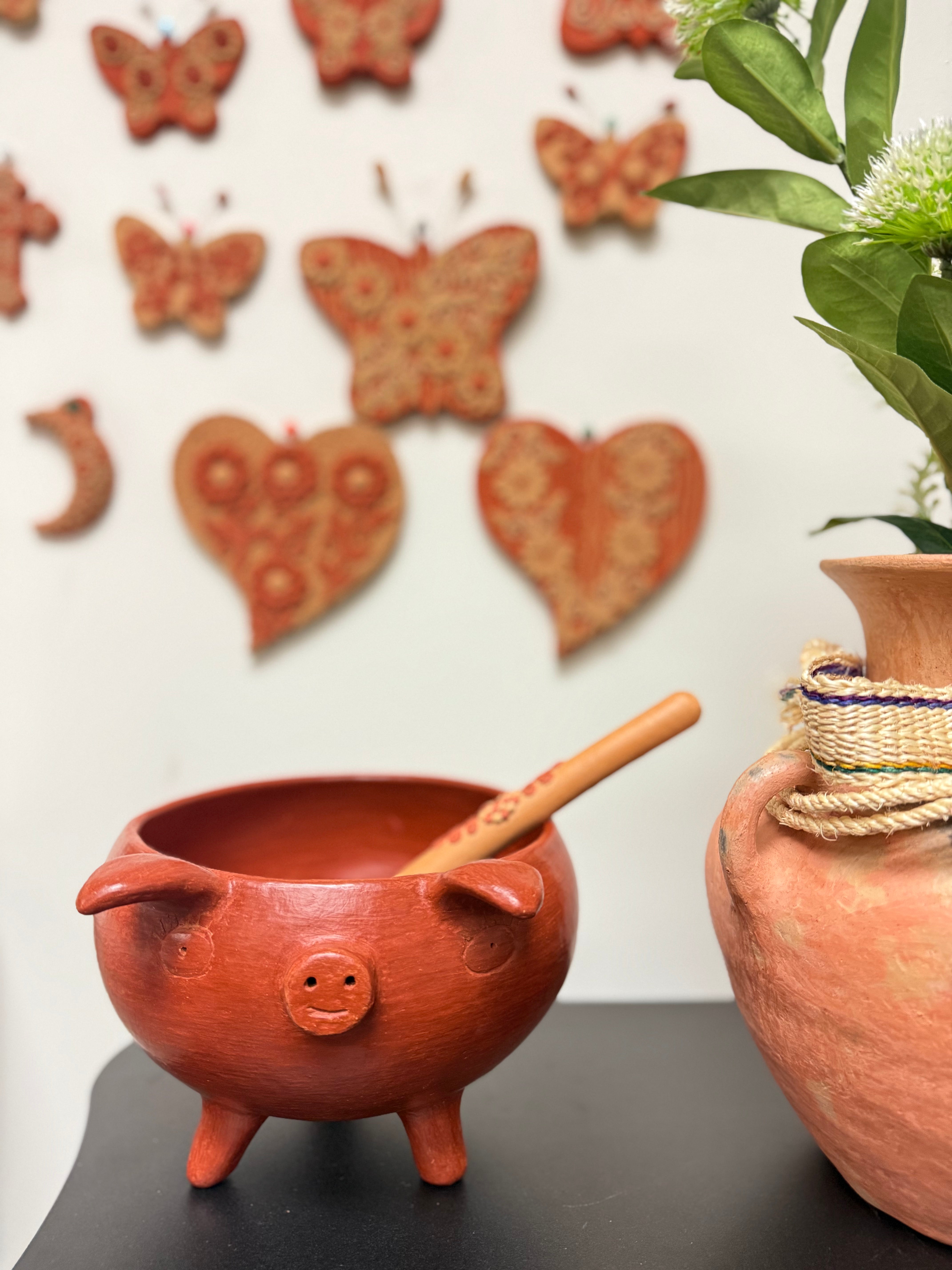 Piggy salsero/molcajete – Zapotec Heritage